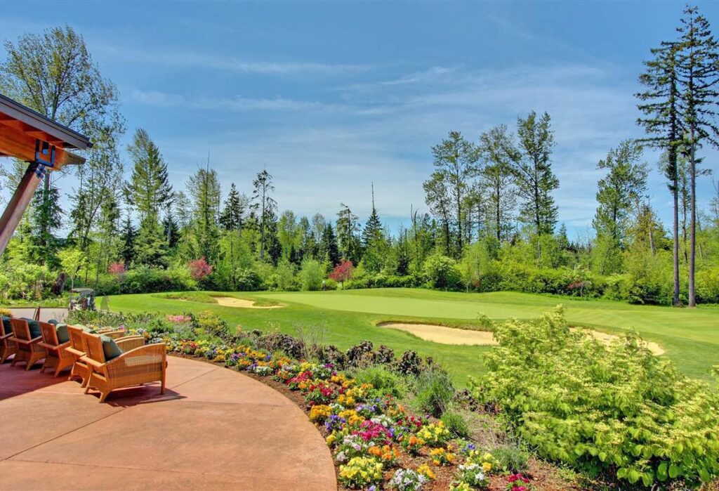 Redmond Ridge Golf Course - Experience Redmond