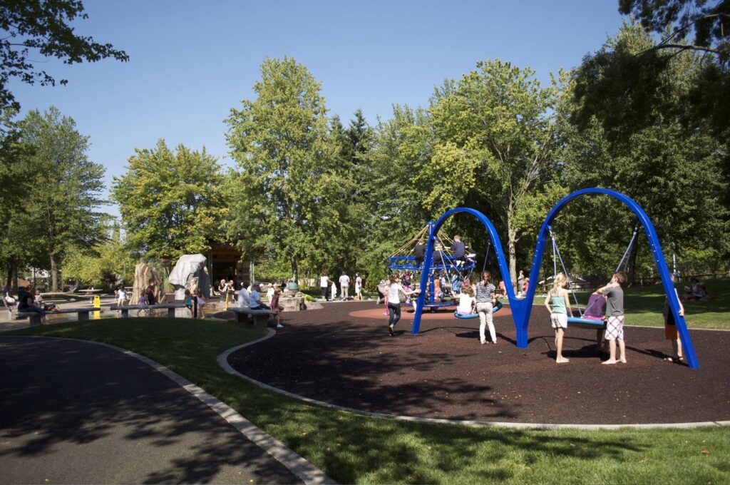 Grass Lawn - Experience Redmond
