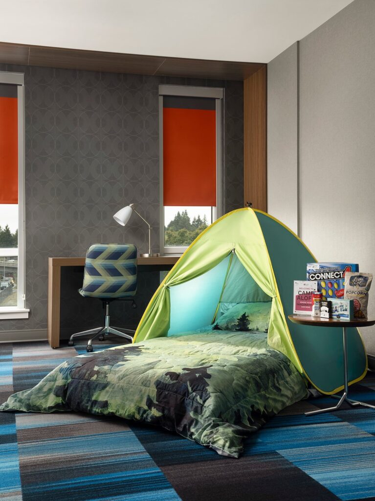 Aloft Seattle Redmond - Experience Redmond