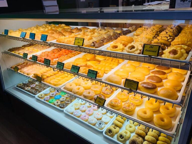 Sunrise Donuts & Espresso - Experience Redmond